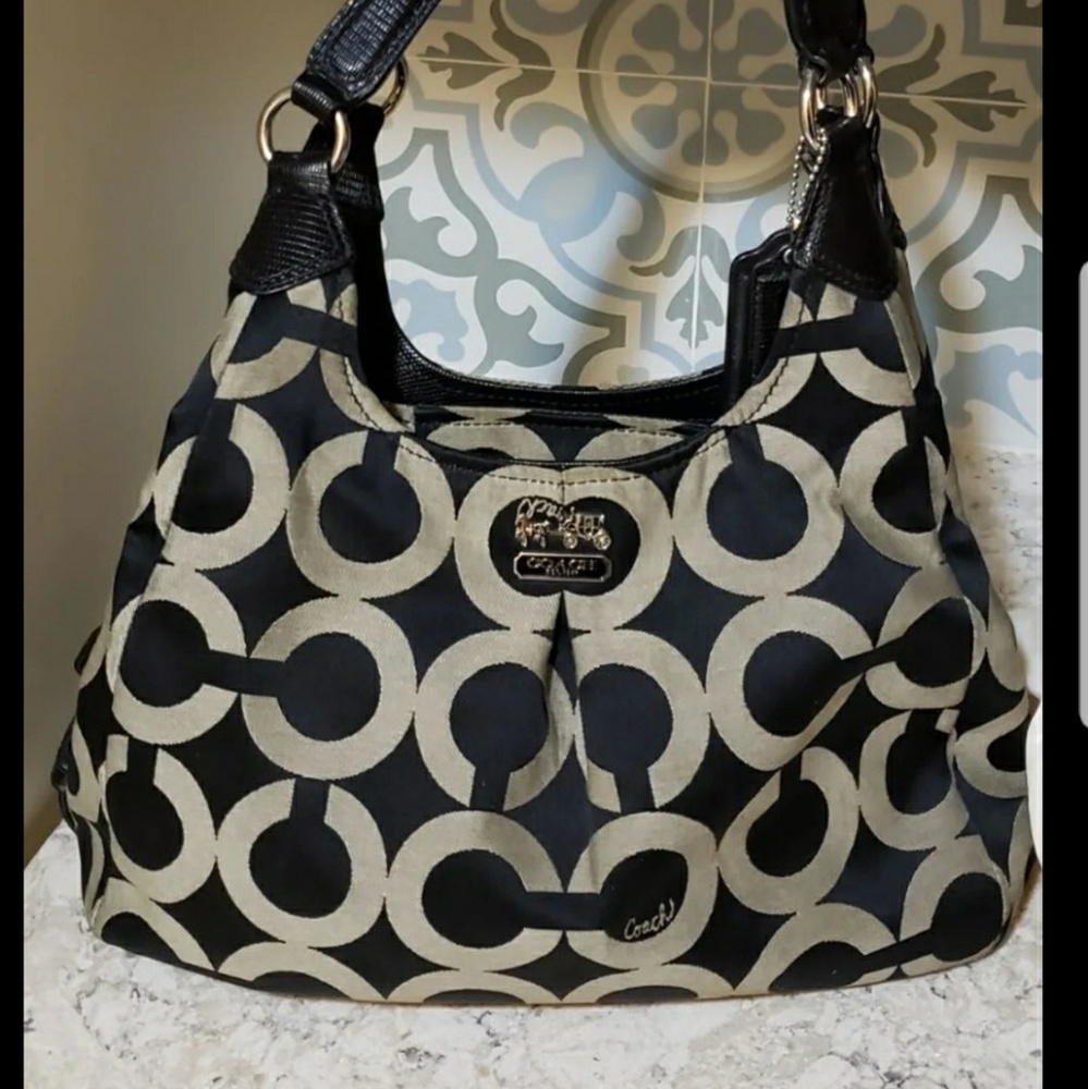 Coach Maggie Shoulder Bag - Gem